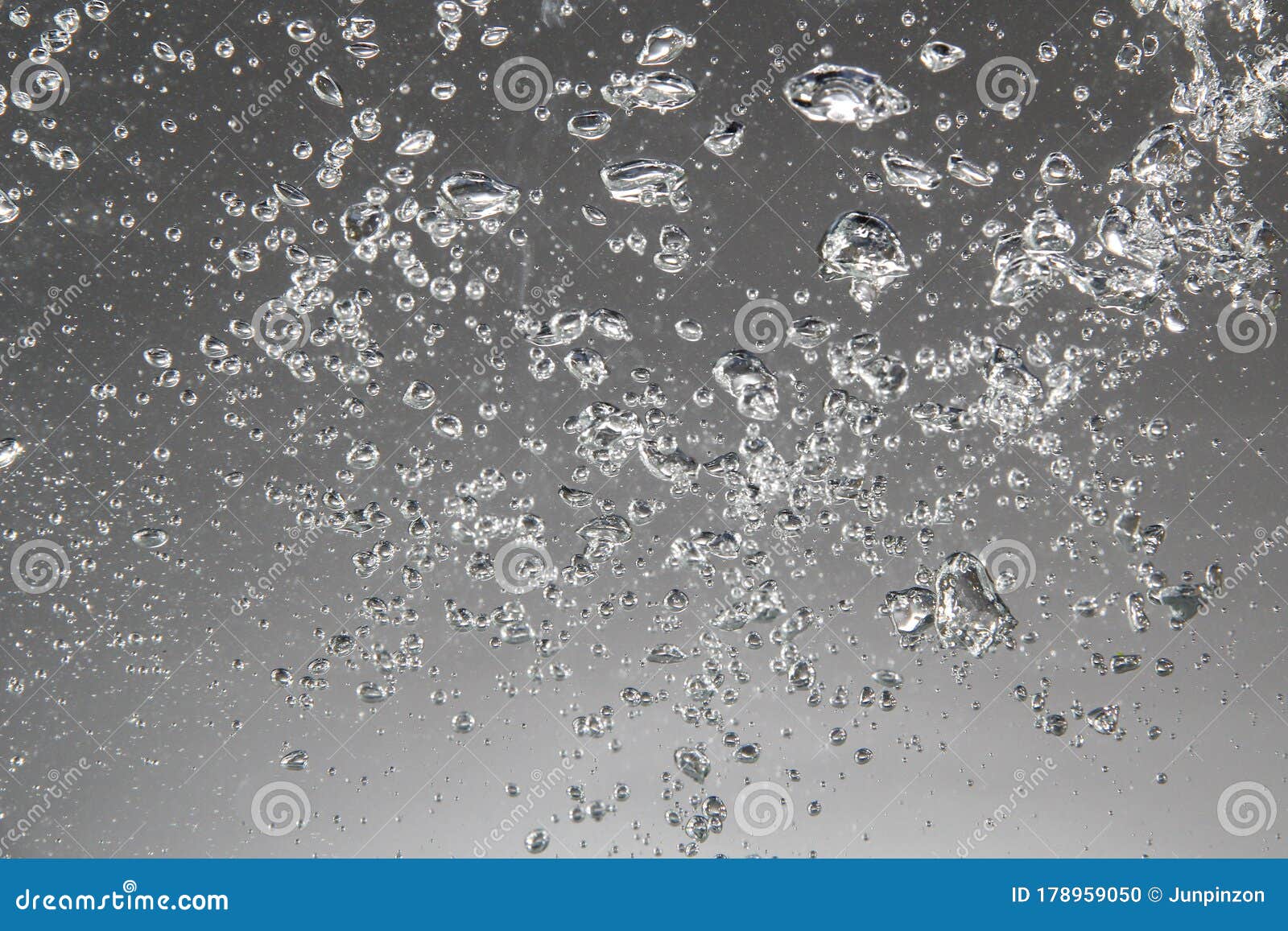 Bubbles and Splash of Water Stock Photo - Image of fresh, float: 178959050