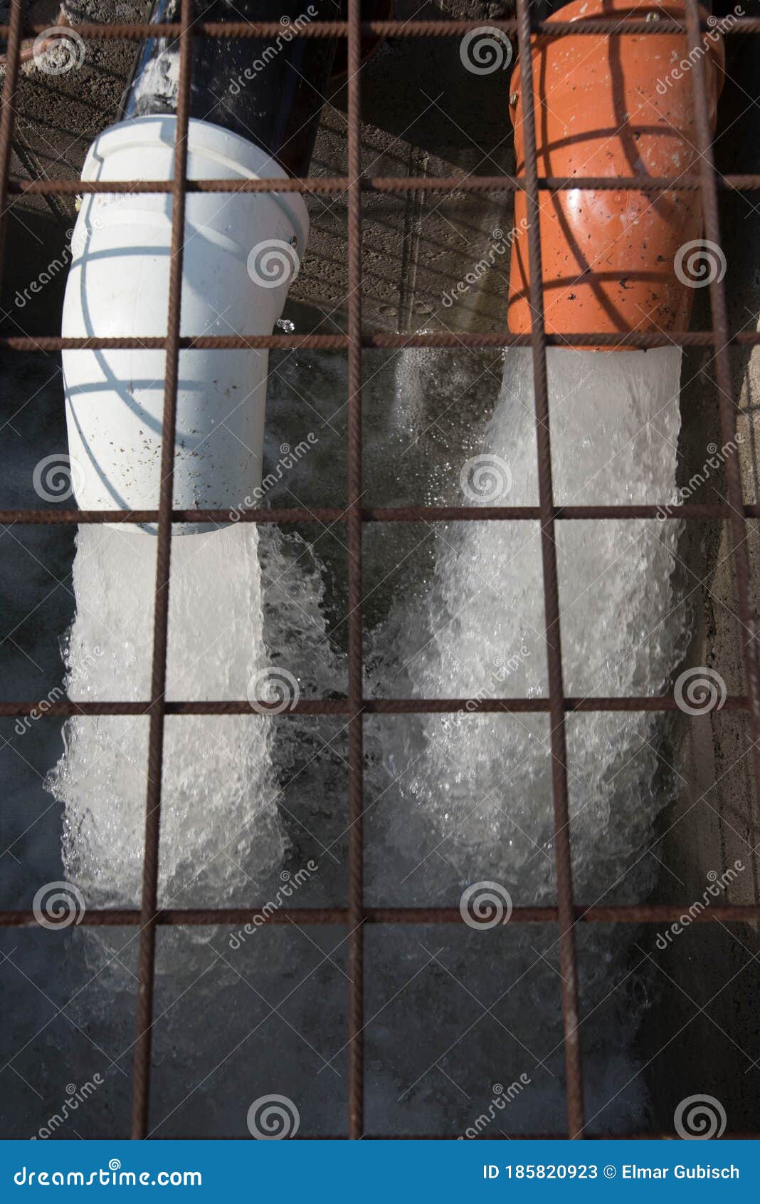 Bubbling Water, the Refreshing Wet Stock Image - Image of flow ...