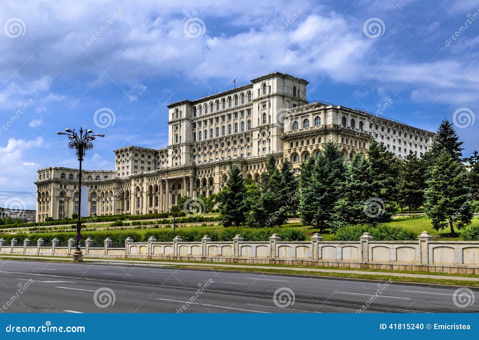 Bucarest, Palacio Del Parlamento, Rumania Foto de archivo - Imagen de ...