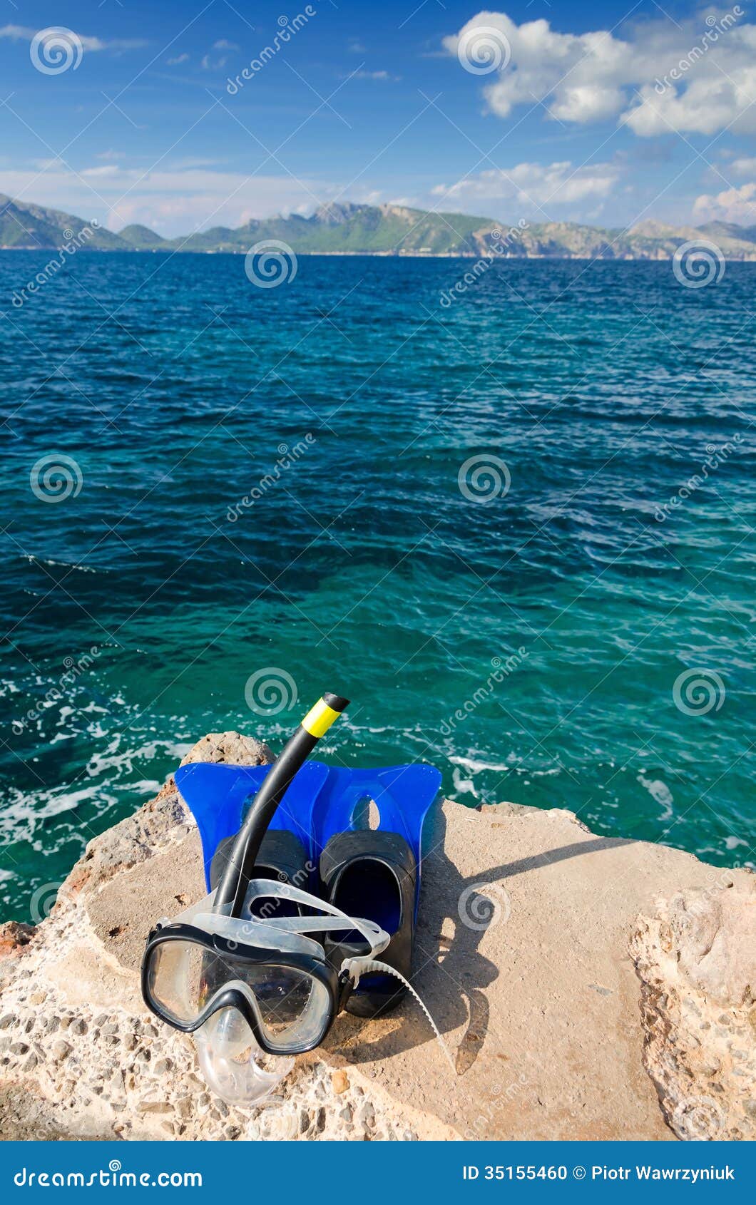 Buceo Con Escafandra En Las Zonas Tropicales Foto de archivo - Imagen ...