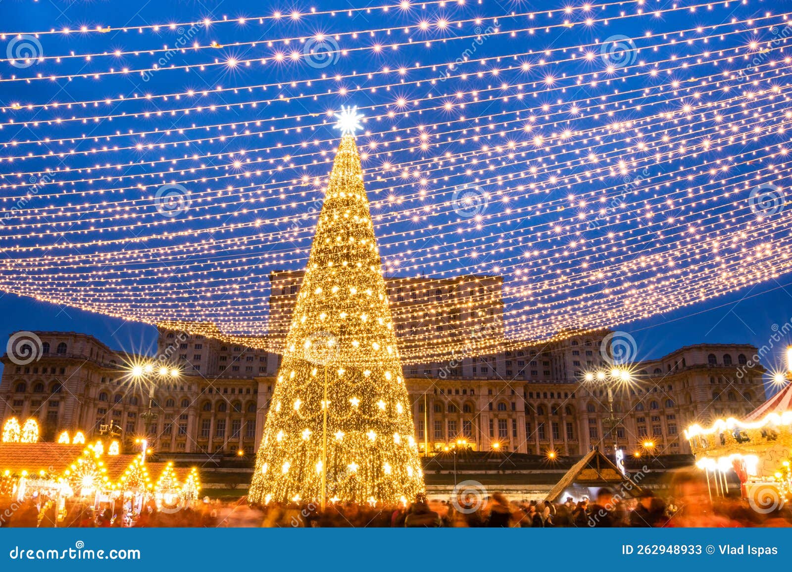 Bucharest Christmas Market at Night Editorial Stock Photo - Image of ...