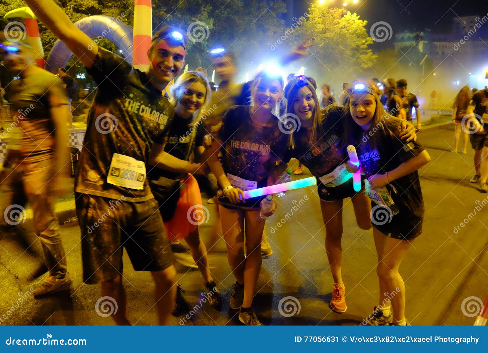 Bucharest Color Run Night editorial photo. Image of summer - 77056631