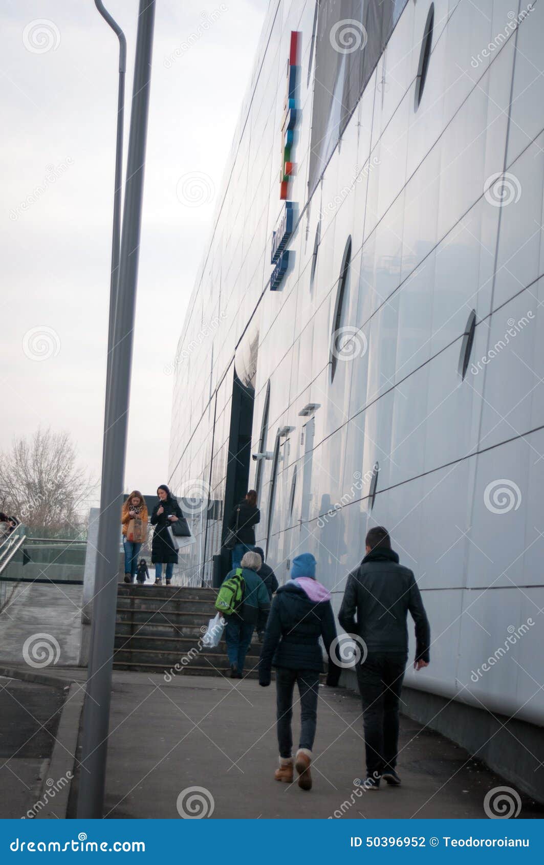 Bucharest mall walkway editorial photography. Image of area - 50396952