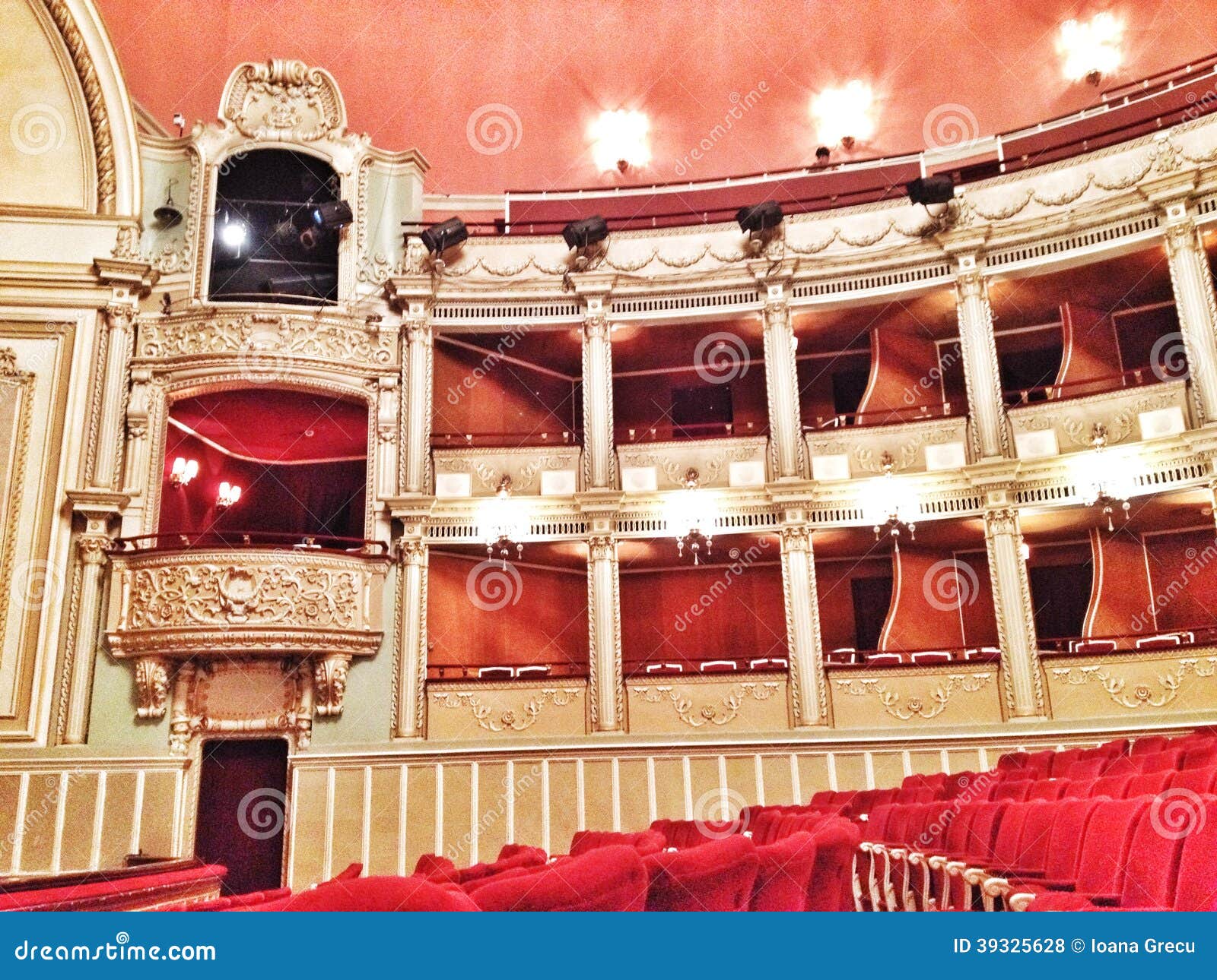 Bucharest Opera House stock photo. Image of entertainment - 39325628