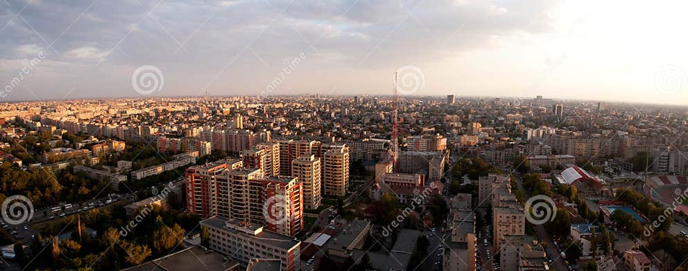Bucharest Panoramic Sunset View Stock Photo - Image of green, building ...