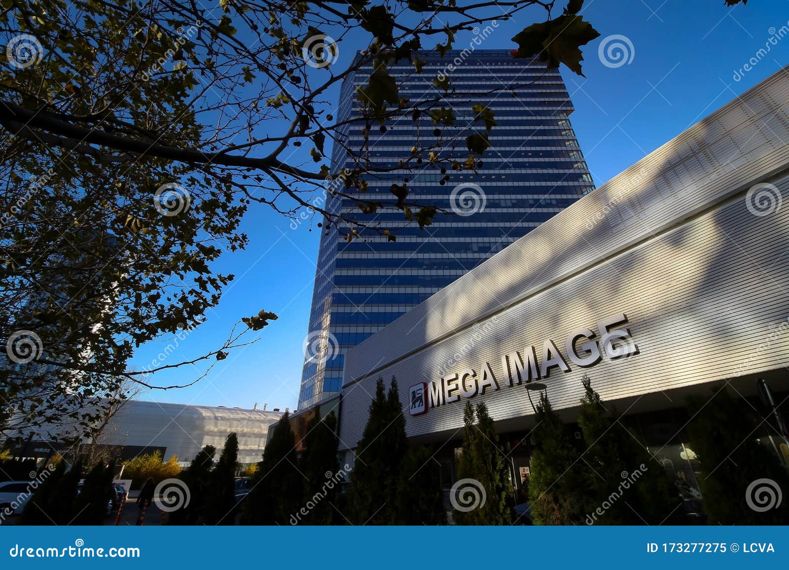 Architecture in Bucharest - Northem Office Buildings Area - Aviatiei ...