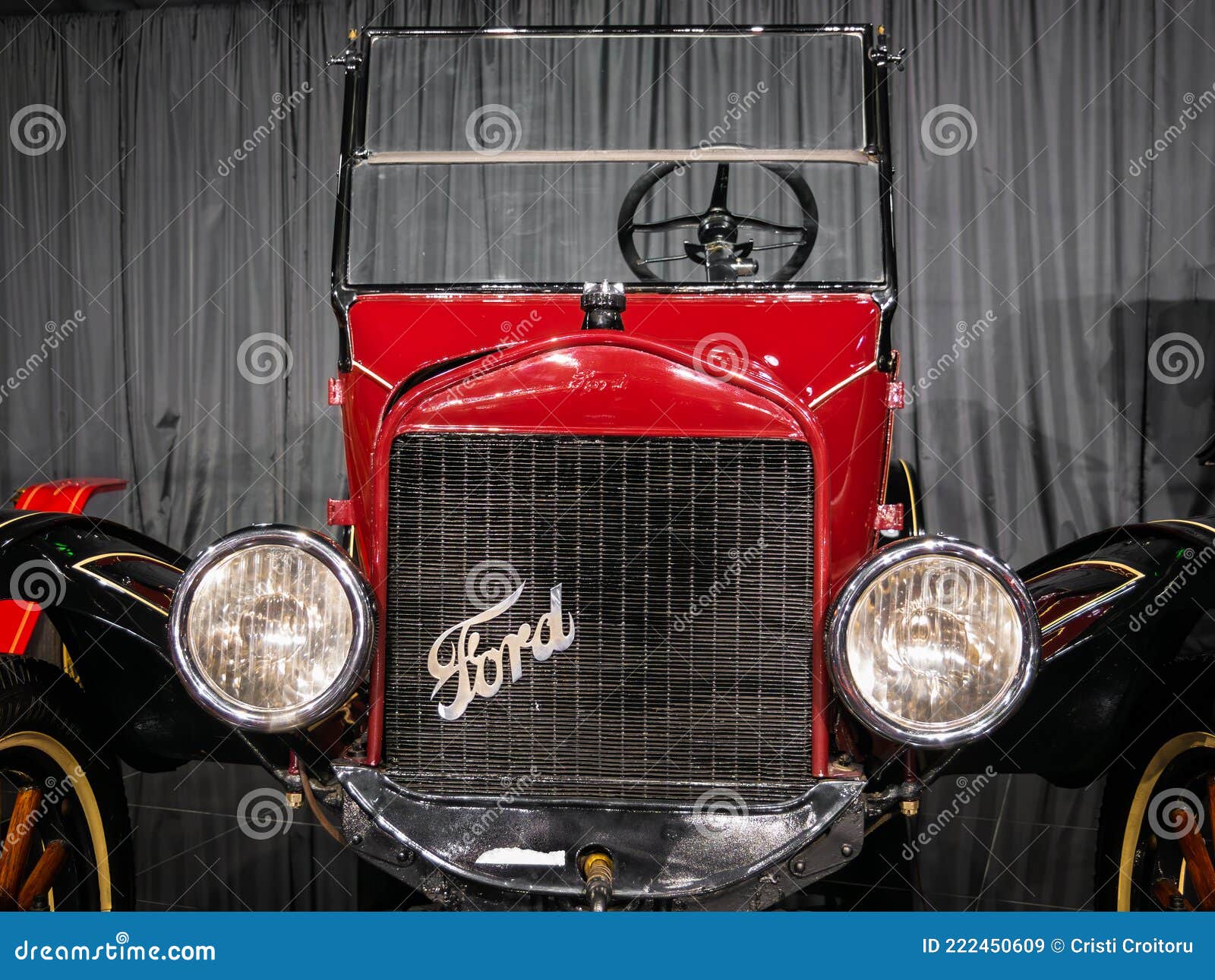 Front View with a Red 1920 Ford Model T Editorial Stock Image - Image ...