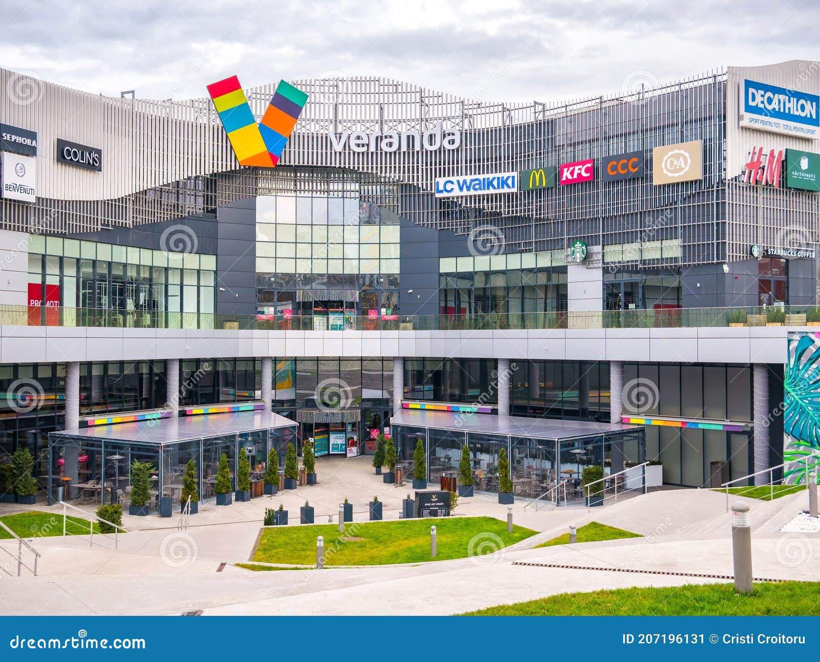 Veranda Mall Shopping Center Facade in Bucharest Editorial Photo ...