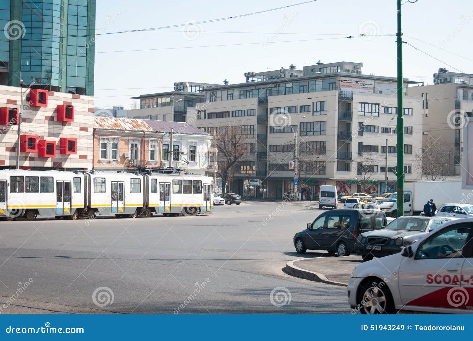 Bucharest traffic squares editorial stock image. Image of square - 51943249