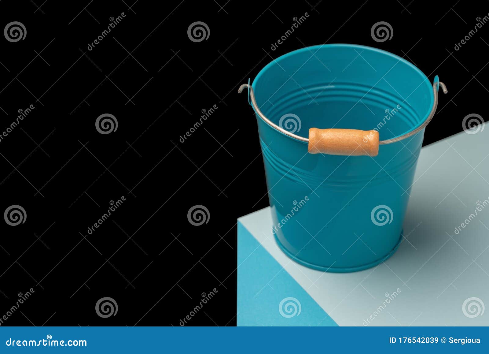The Bucket is Empty, on an Illusion Three-dimensional Cube. Conceptual ...