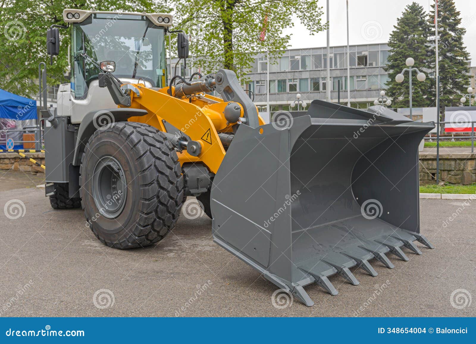 Bucket Loader Stock Photography | CartoonDealer.com #222633158
