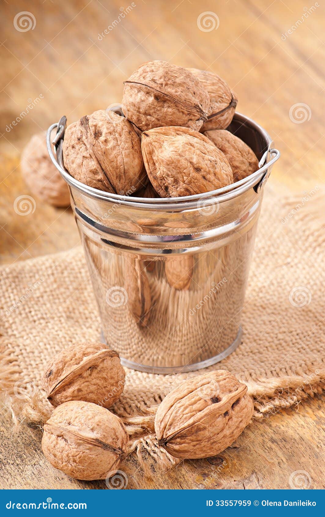 Bucket with walnuts stock image. Image of open, healthy - 33557959
