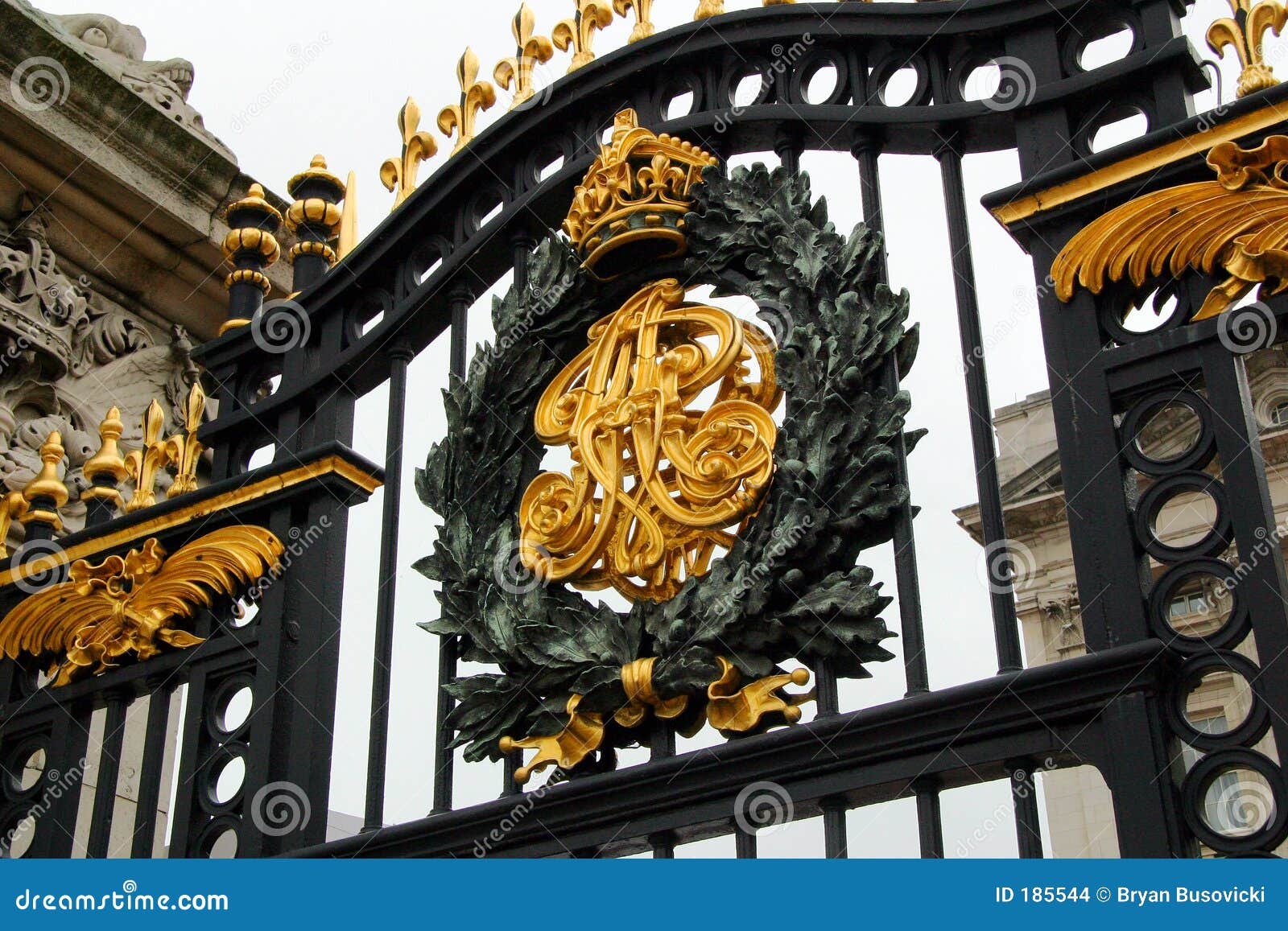 Buckingham Palace Gate stock photo. Image of fence, gate - 185544