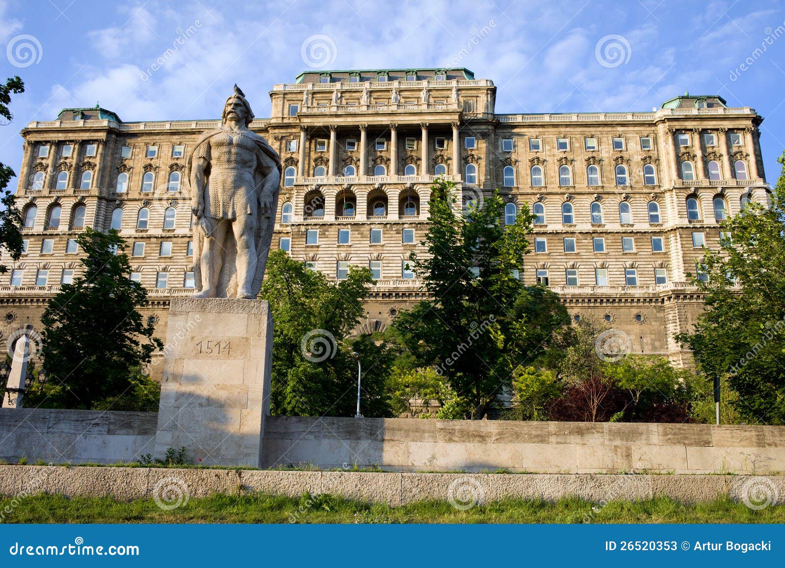 Buda Castle & the Dozsa Statue Stock Image - Image of tourism, hungary ...