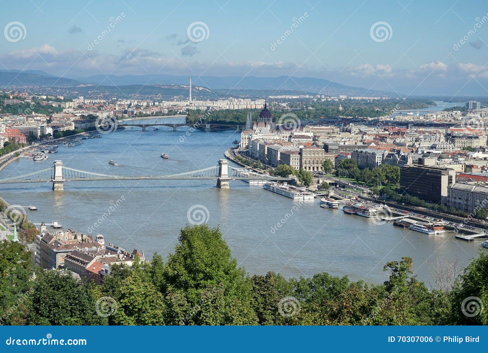 BUDAPEST, HUNGARY/EUROPE - SEPTEMBER 21 : View of the River Danube in ...