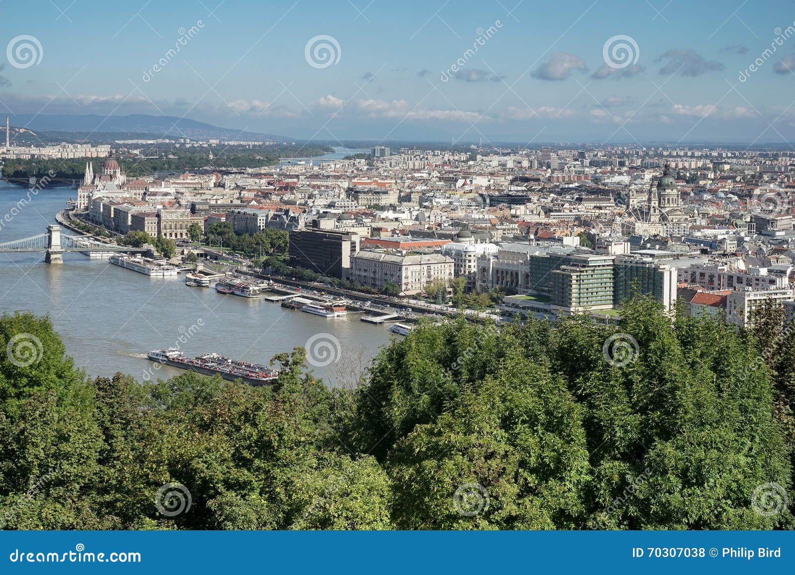 BUDAPEST, HUNGARY/EUROPE - SEPTEMBER 21 : View of the River Danube in ...