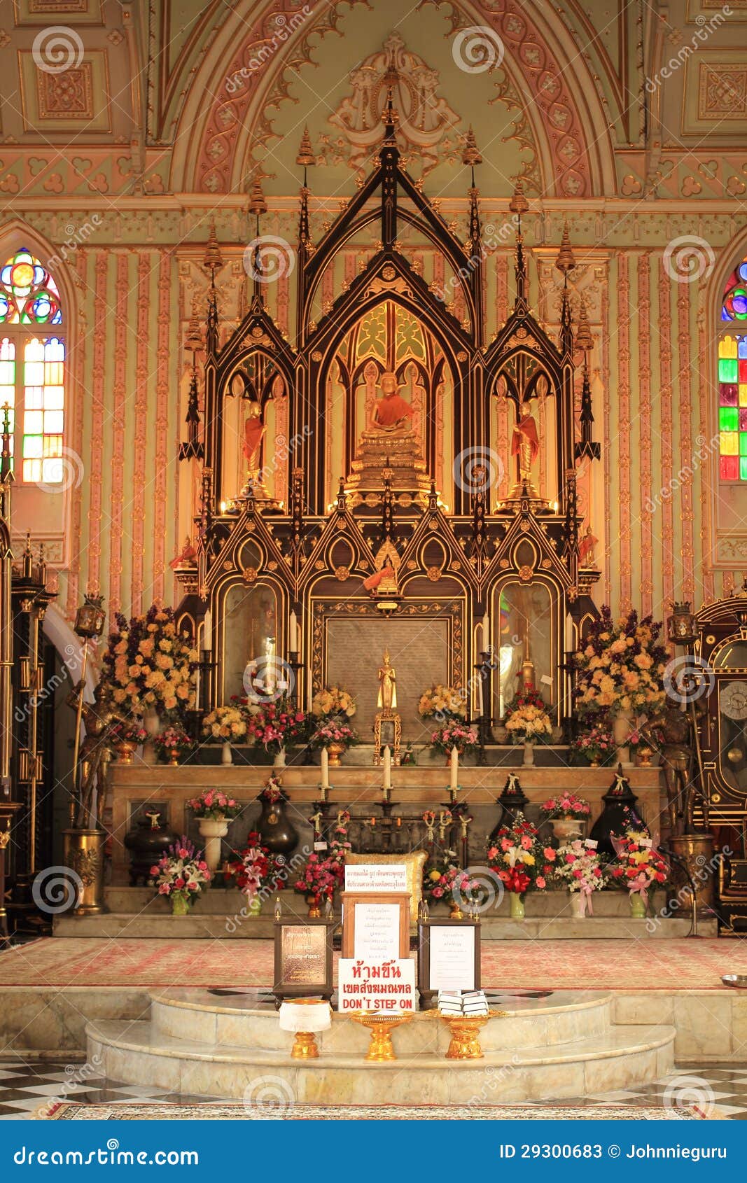 Buddha altar stock image. Image of ayothaya, altar, shrine - 29300683