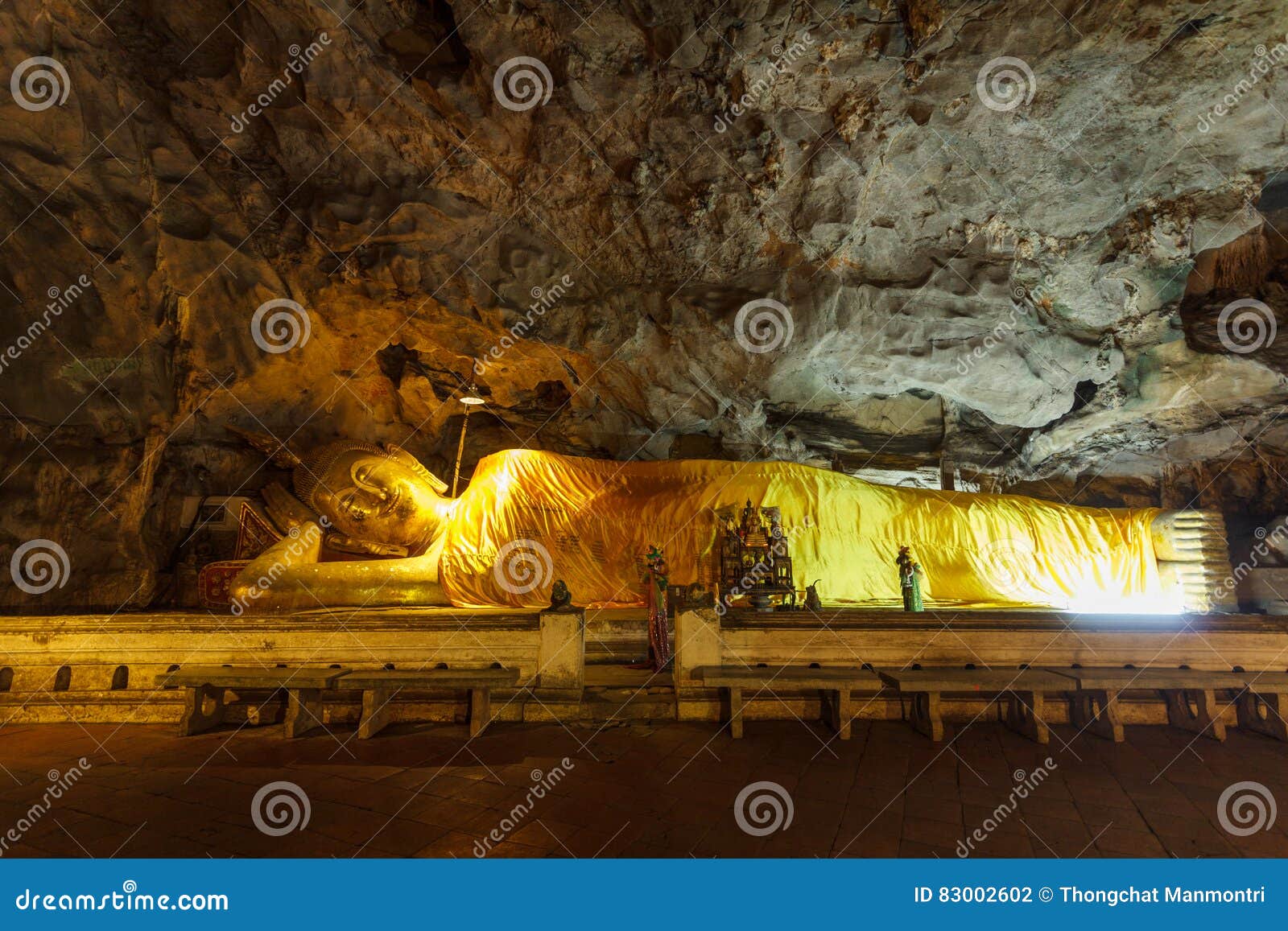 Buddha in the Cave , Deep To the Cave in Thailand Stock Photo - Image ...