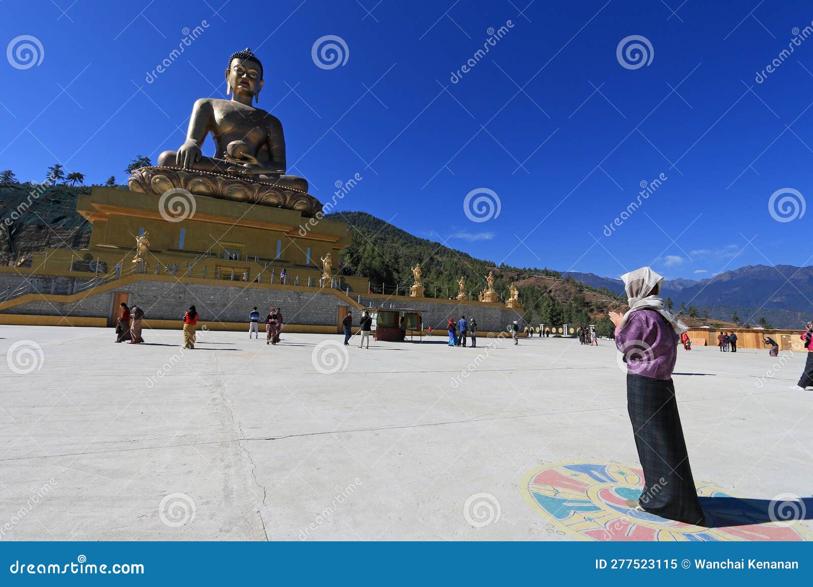 Buddha Dordenma Bhutan Point Editorial Image - Image of monument ...