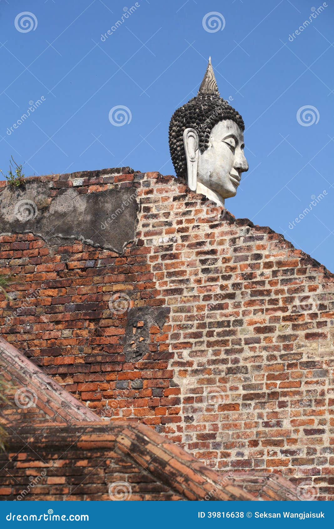 Buddha head and red brick stock photo. Image of buddhism - 39816638