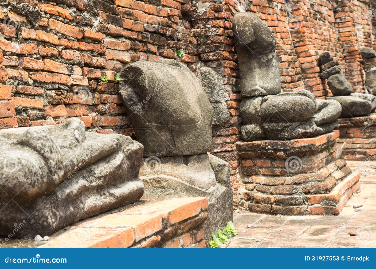 The Buddha Image are Destroyed in War Stock Image - Image of brick ...