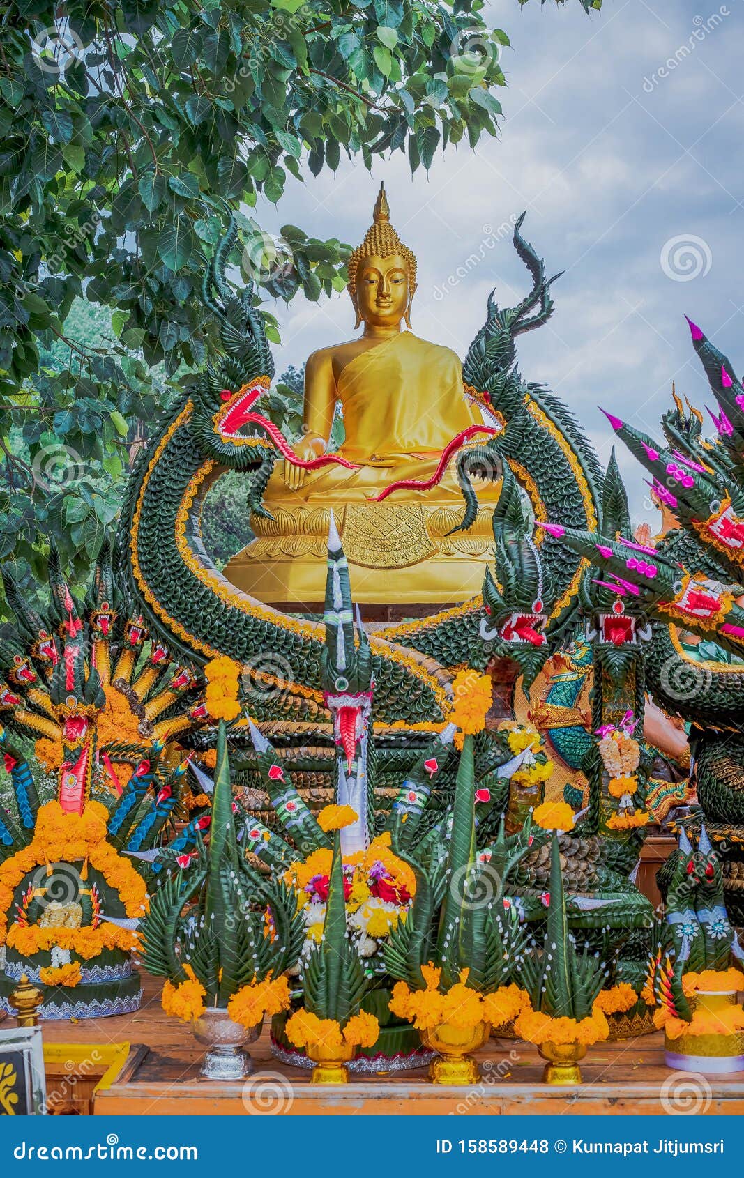 Buddha Images that People Worship Editorial Stock Photo - Image of ...
