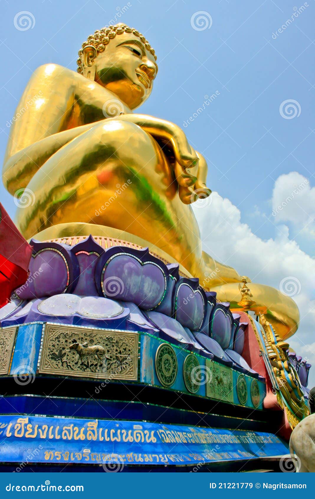 Buddha Statue at Golden Triangle Stock Image - Image of chiang, asia ...
