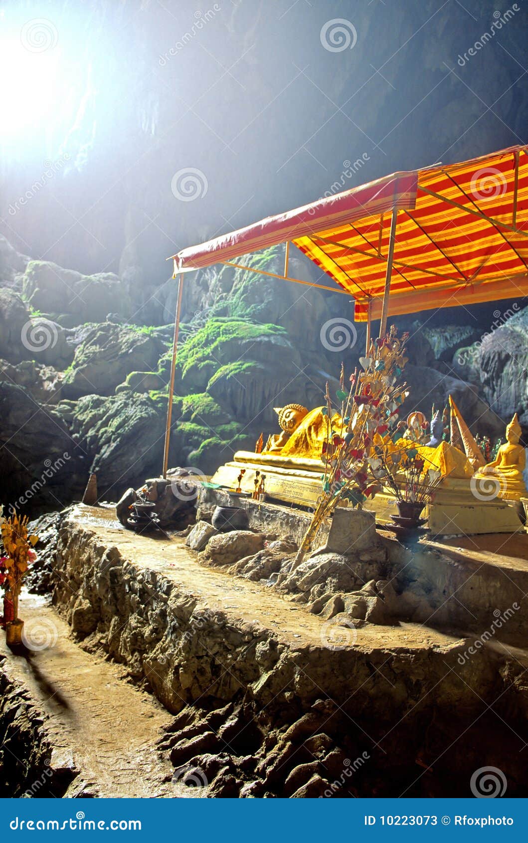 Buddha statue- Laos stock image. Image of backpack, laos - 10223073