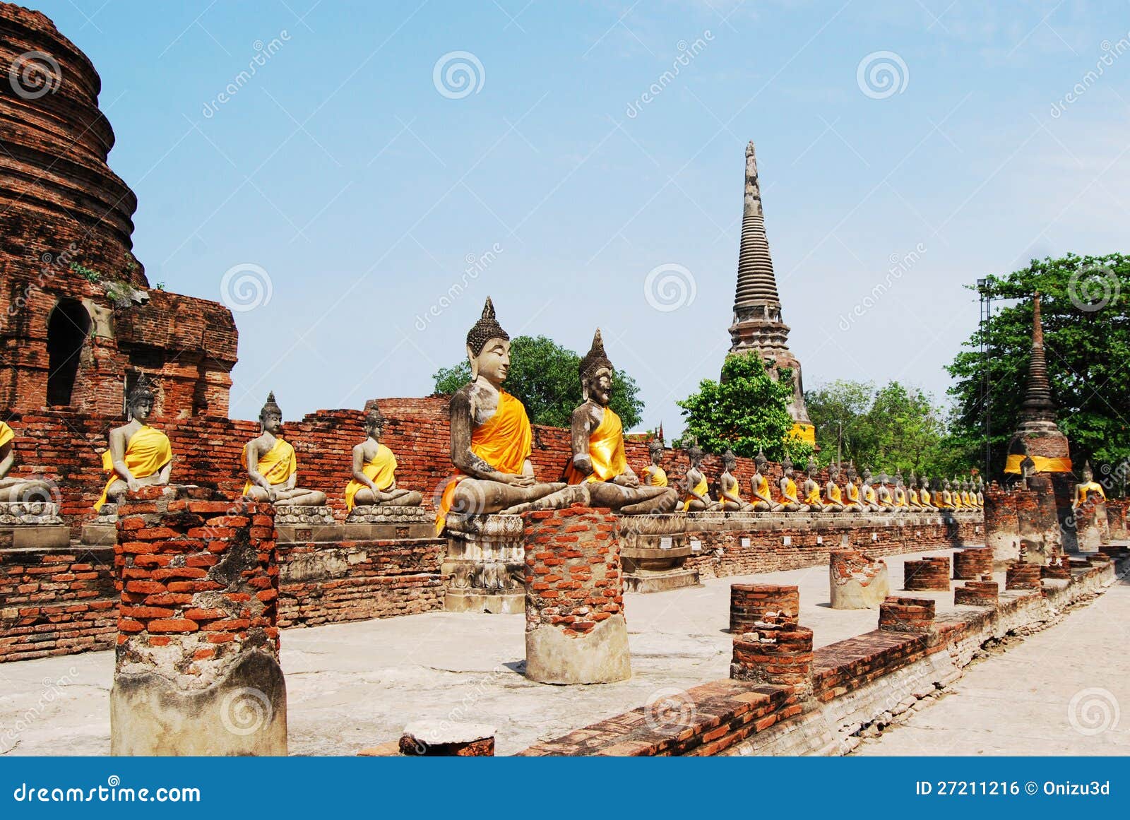 Buddha Statue in Wat Yai Chai Mongkol, Thailand Stock Photo - Image of ...