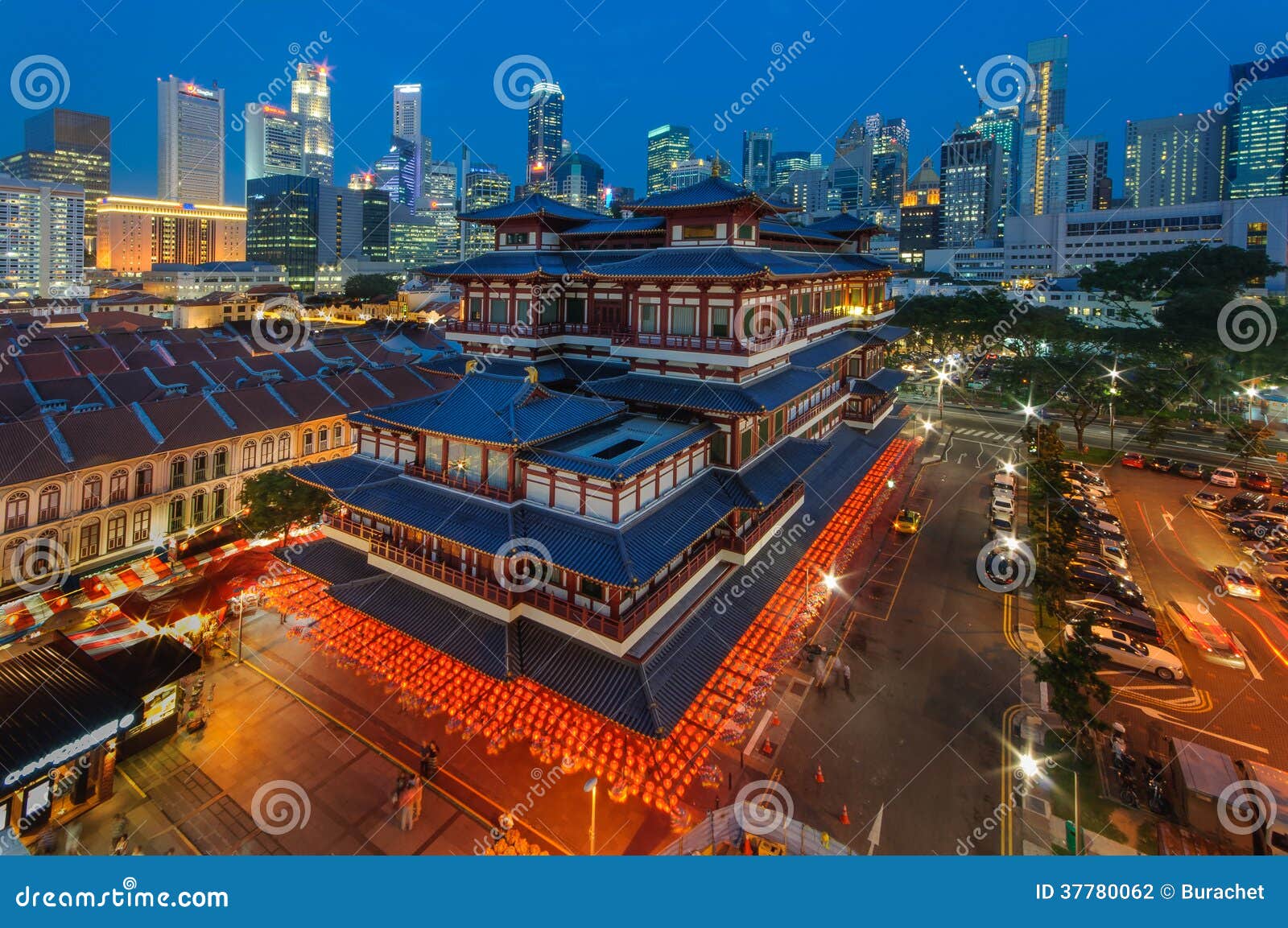 Buddha Tooth Relic Temple and Museum Editorial Photography - Image of ...