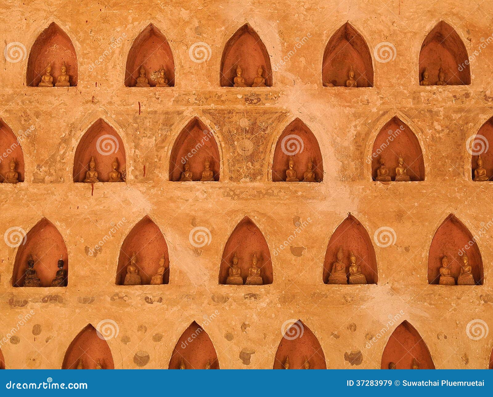 Buddha Wall Of Thai Style Pattern Stock Image | CartoonDealer.com #24264361
