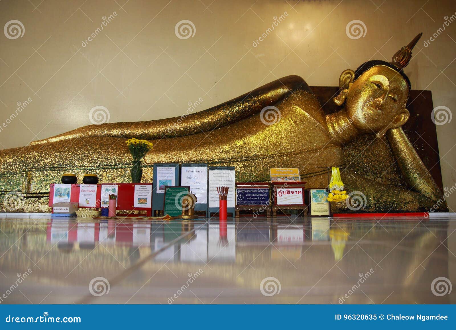 Buddha an Wat PA-pradu Rayong Redaktionelles Bild - Bild von thailand ...