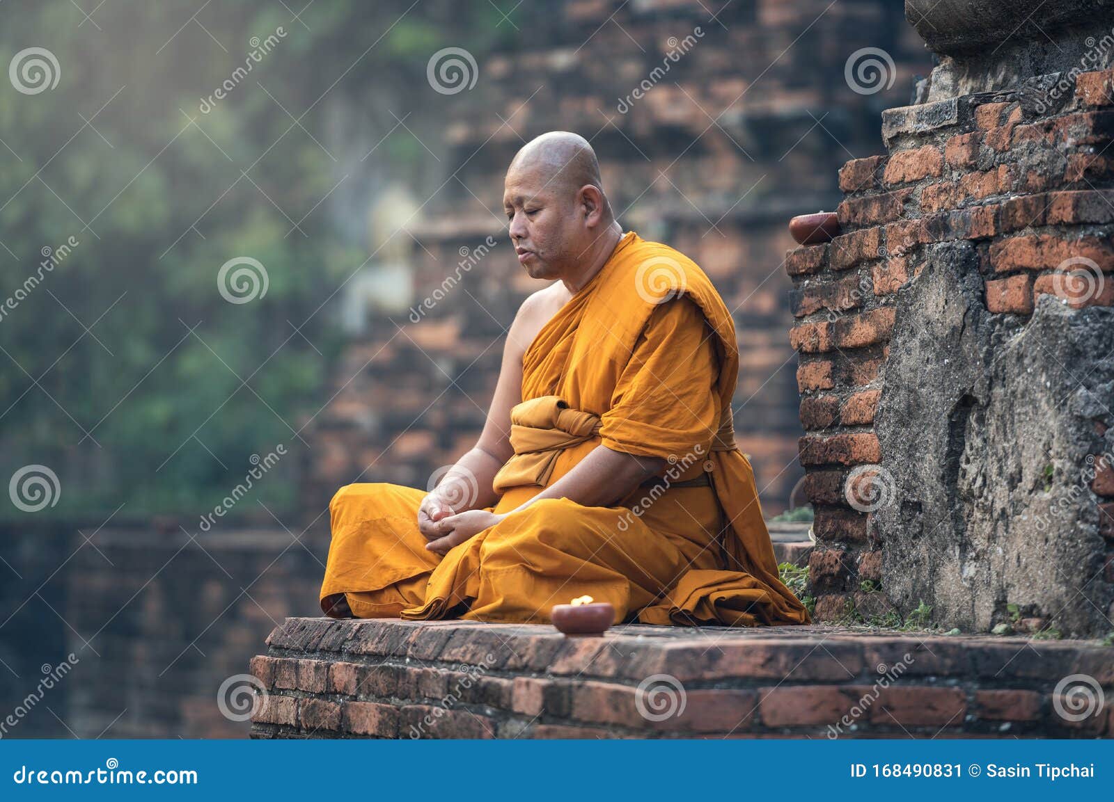Buddhist Monk Meditation in Temple Stock Image - Image of people ...