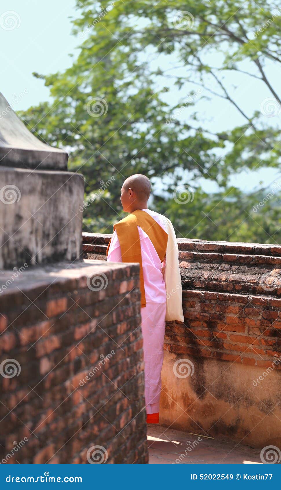 Buddhist monk editorial stock image. Image of meditating - 52022549