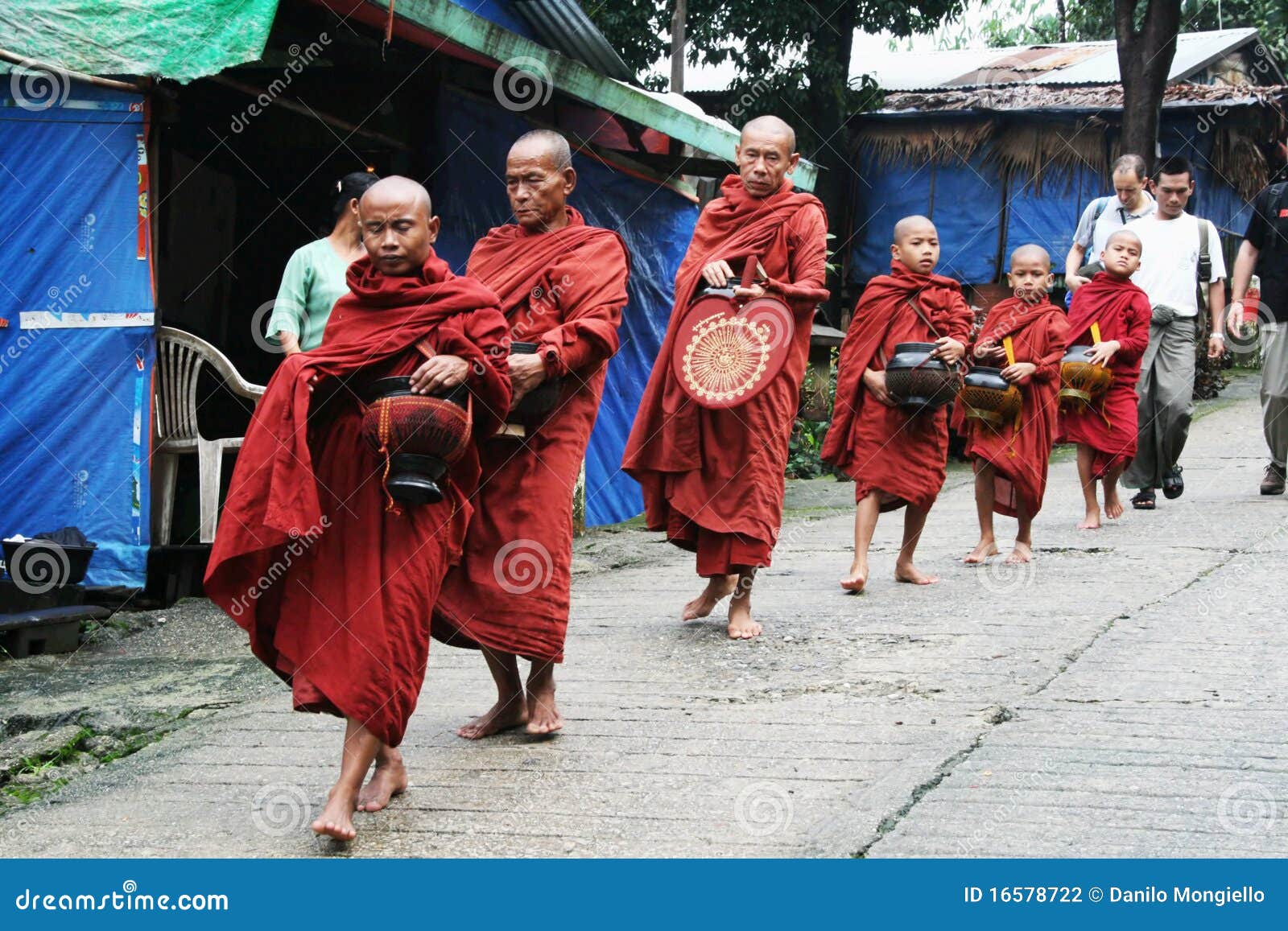 Buddhist monks editorial photography. Image of asia, believers - 16578722