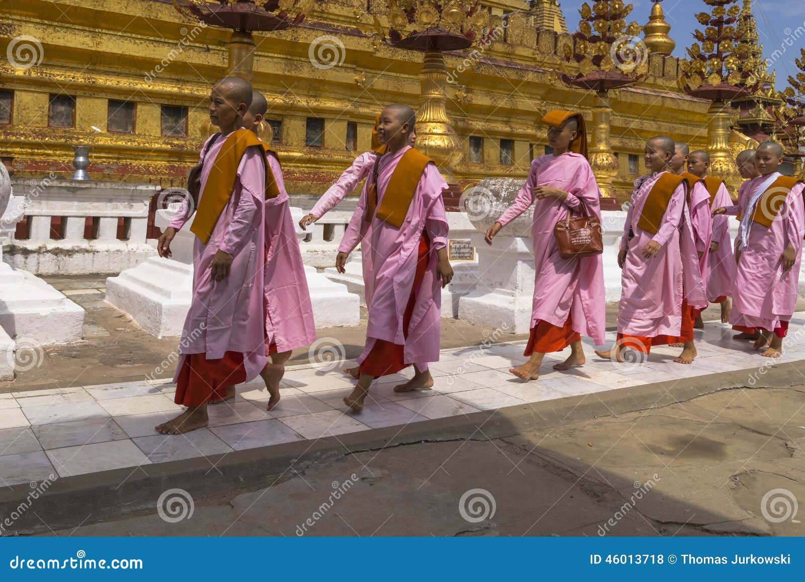 Buddhist nuns in Myanmar editorial stock photo. Image of group - 46013718