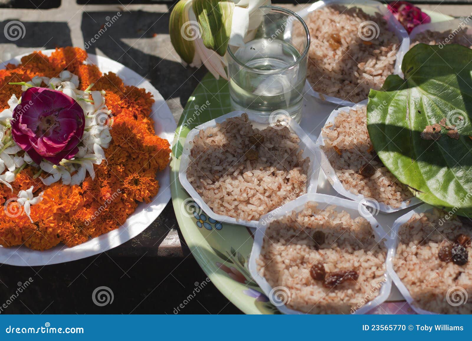 Buddhist Offerings editorial image. Image of religion - 23565770