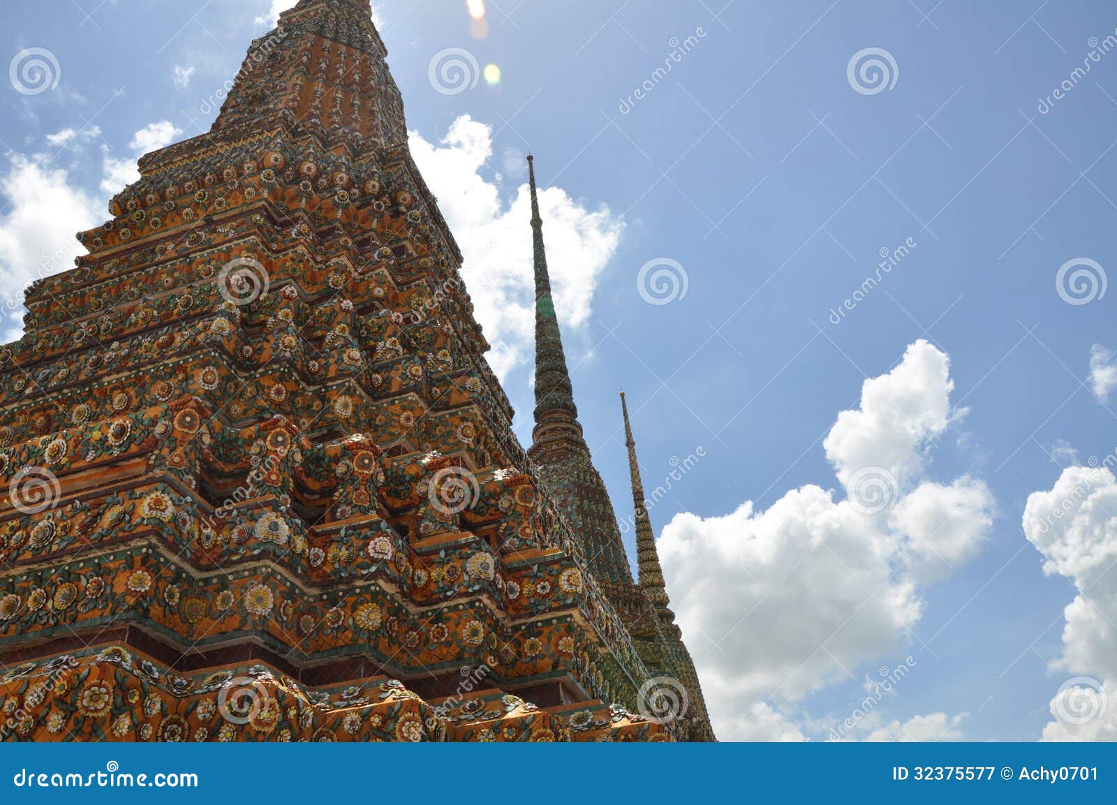 Buddhist relics tower stock image. Image of ornamental - 32375577