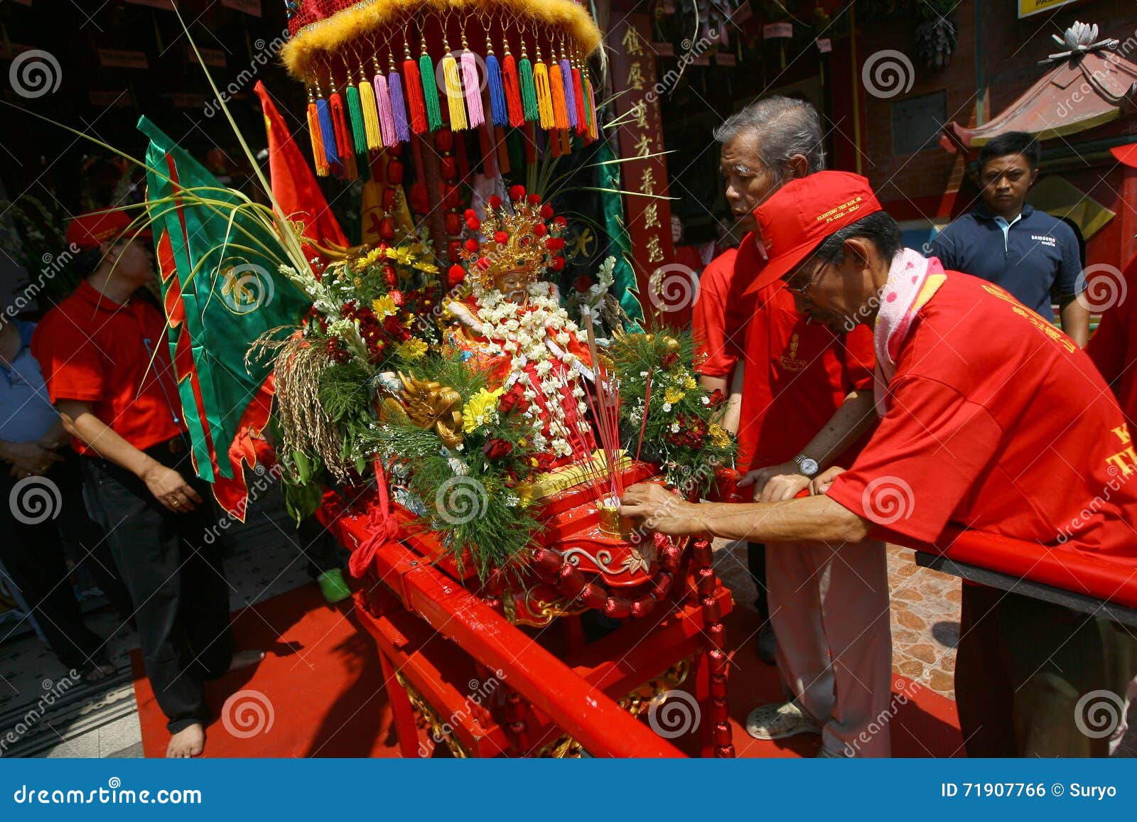 Buddhist ritual editorial photo. Image of buddhists, city - 71907766