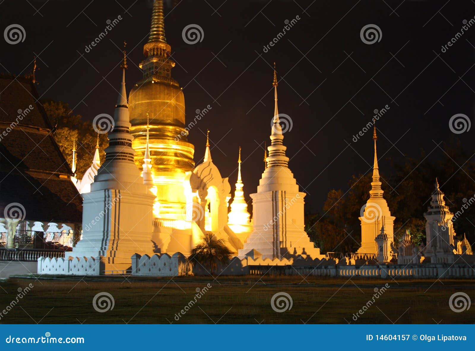 Buddhist temple at night stock image. Image of architecture - 14604157