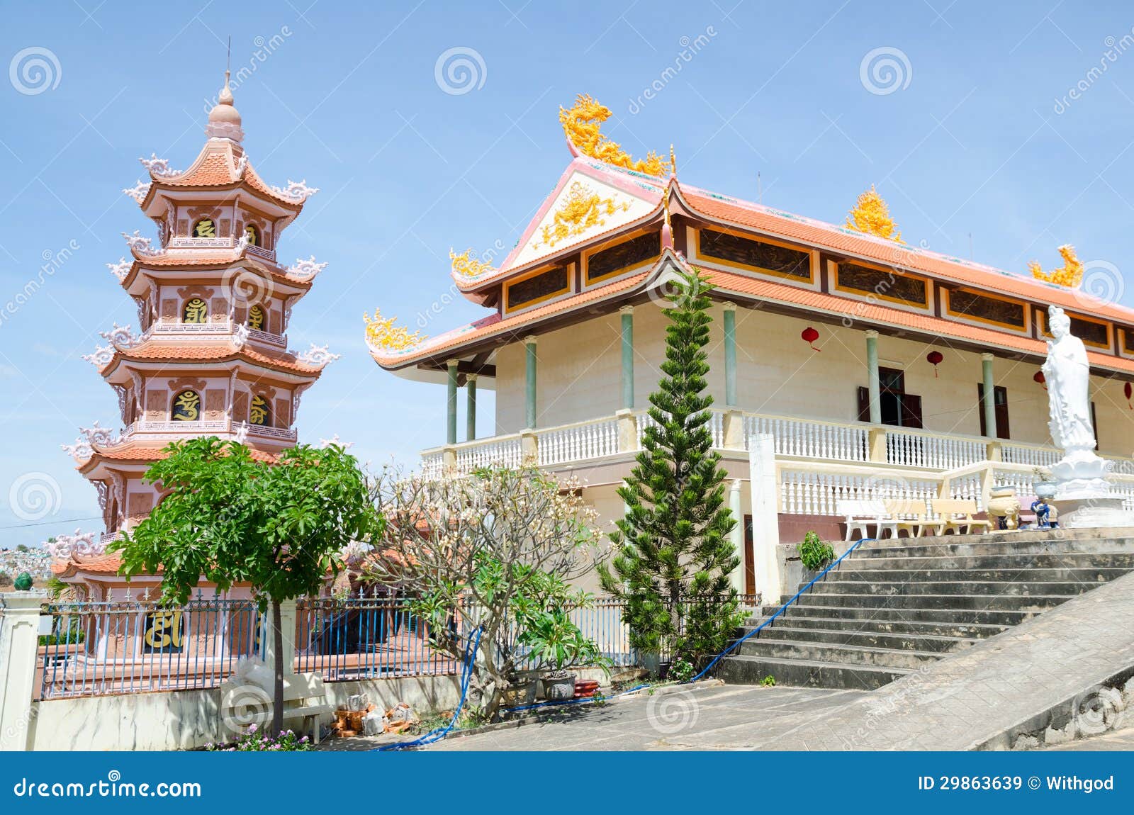 Buddhist temple in Vietnam stock image. Image of attraction - 29863639