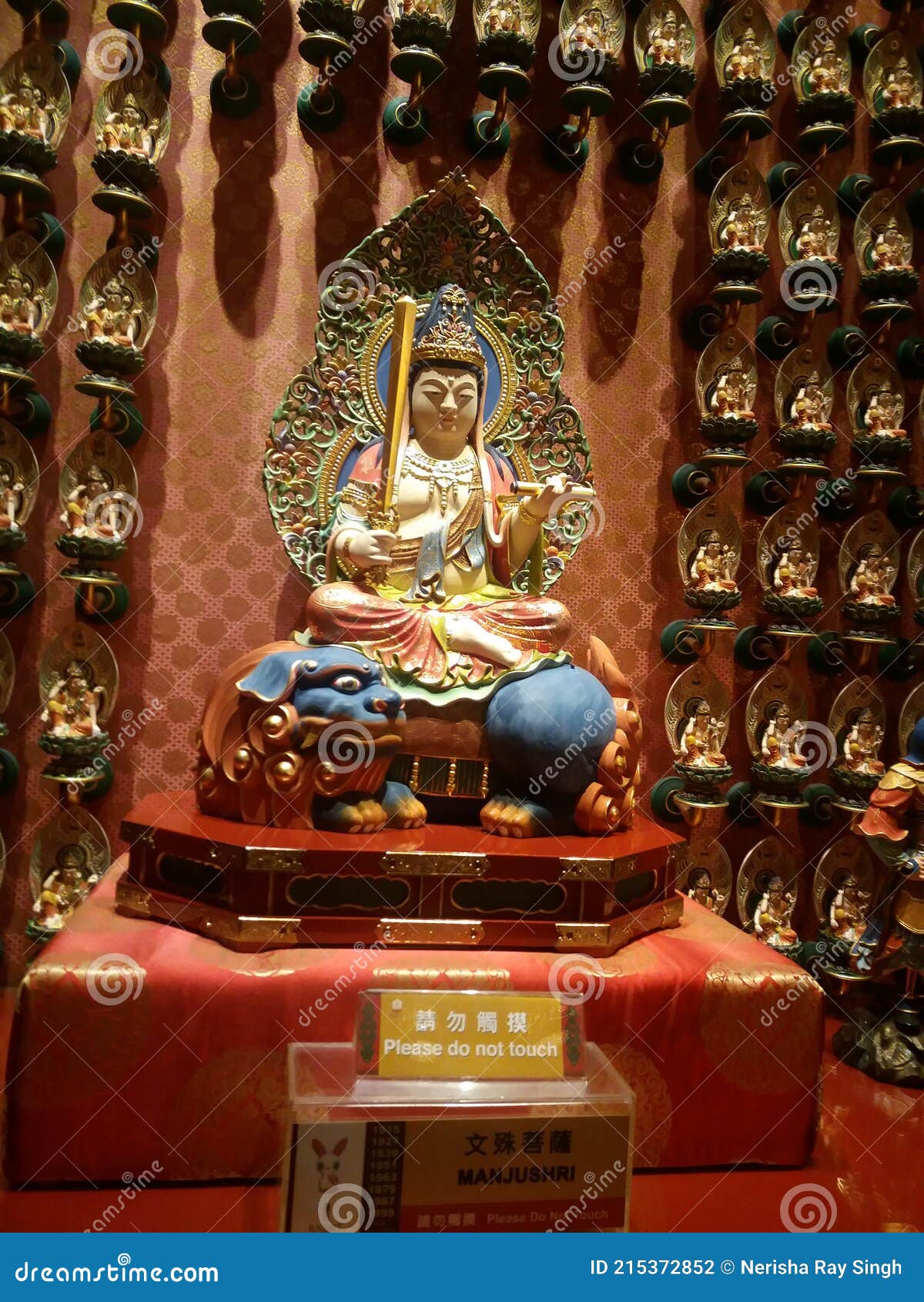 Buddhist Tooth Relic Temple - Singapore Editorial Photography - Image ...