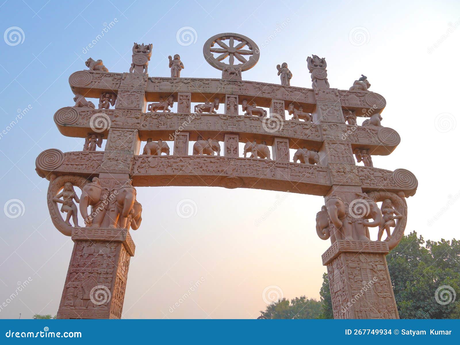 Budhhist Architecture Image Sachi Stoop Stock Photo - Image of path ...