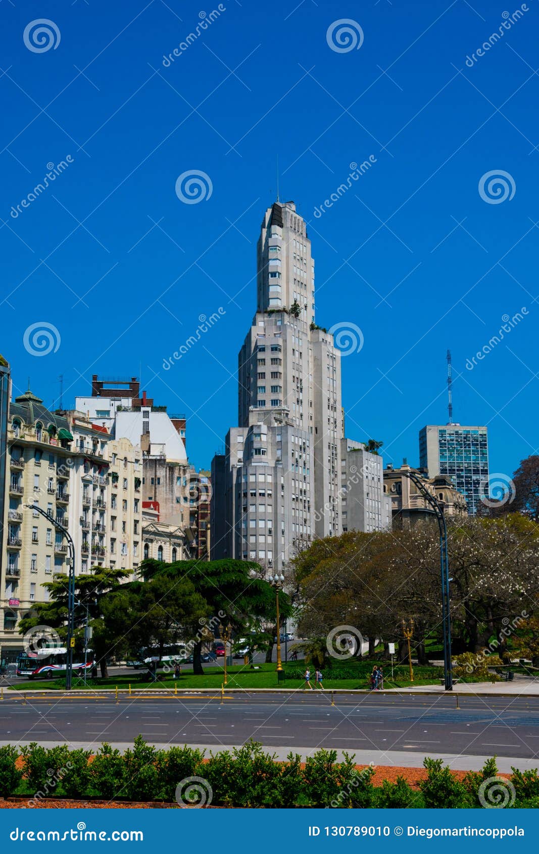 The Kavanagh Building Edificio Kavanagh Editorial Image - Image of cone ...