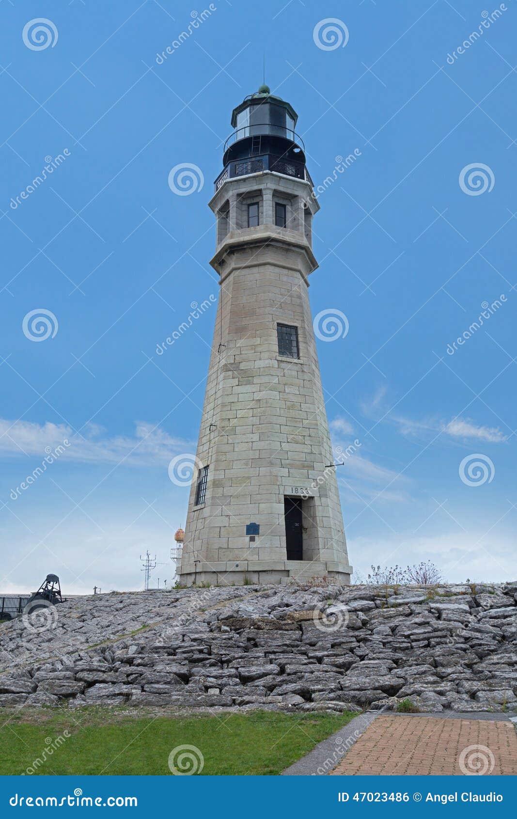 Buffalo NY Main Lighthouse stock photo. Image of state - 47023486