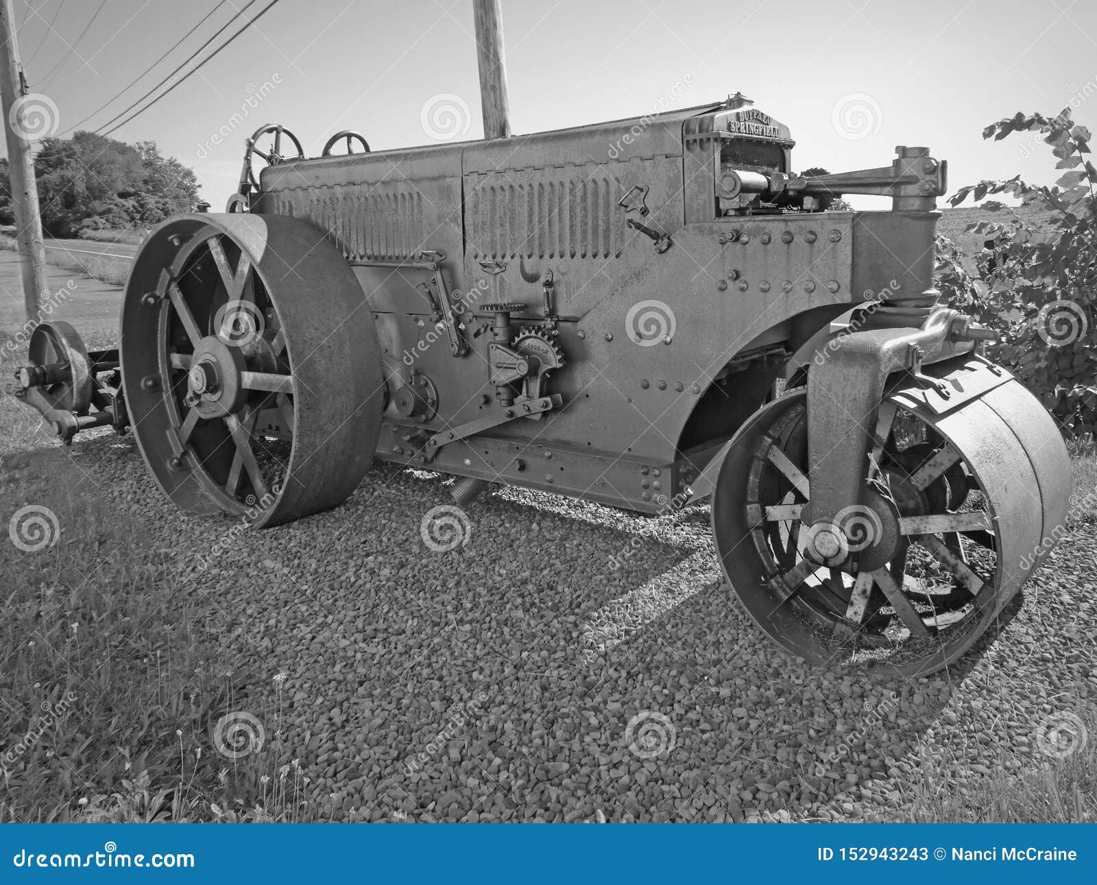Buffalo Springfield Steam Roller in NYS Stock Image - Image of golf ...