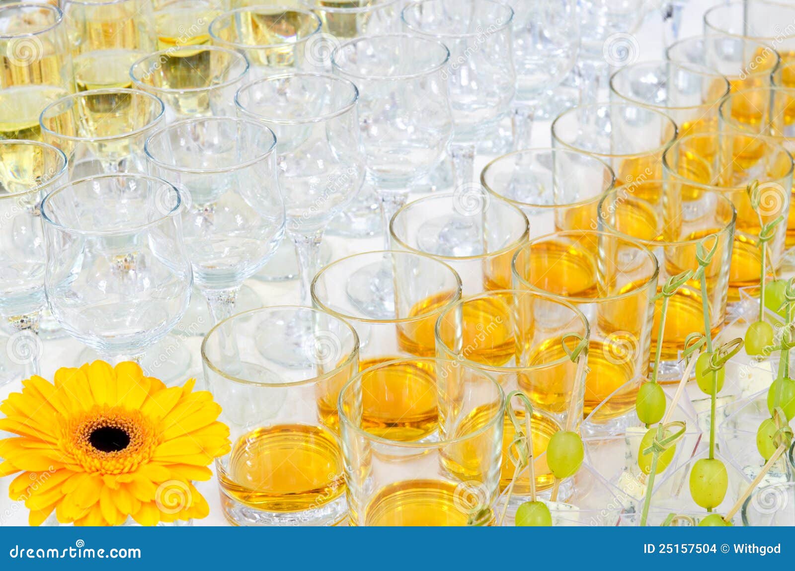 Buffet alcohol drinks stock photo. Image of food, line - 25157504