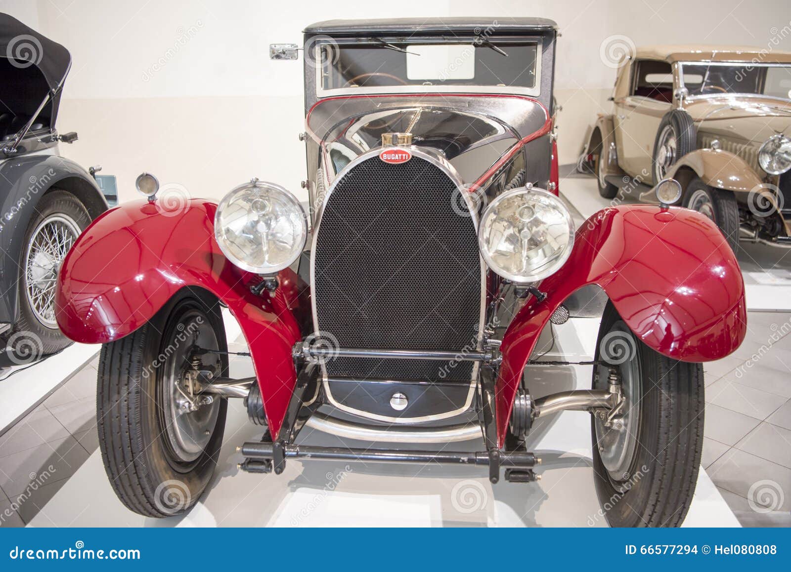 Bugatti antique car editorial stock image. Image of museum - 66577294