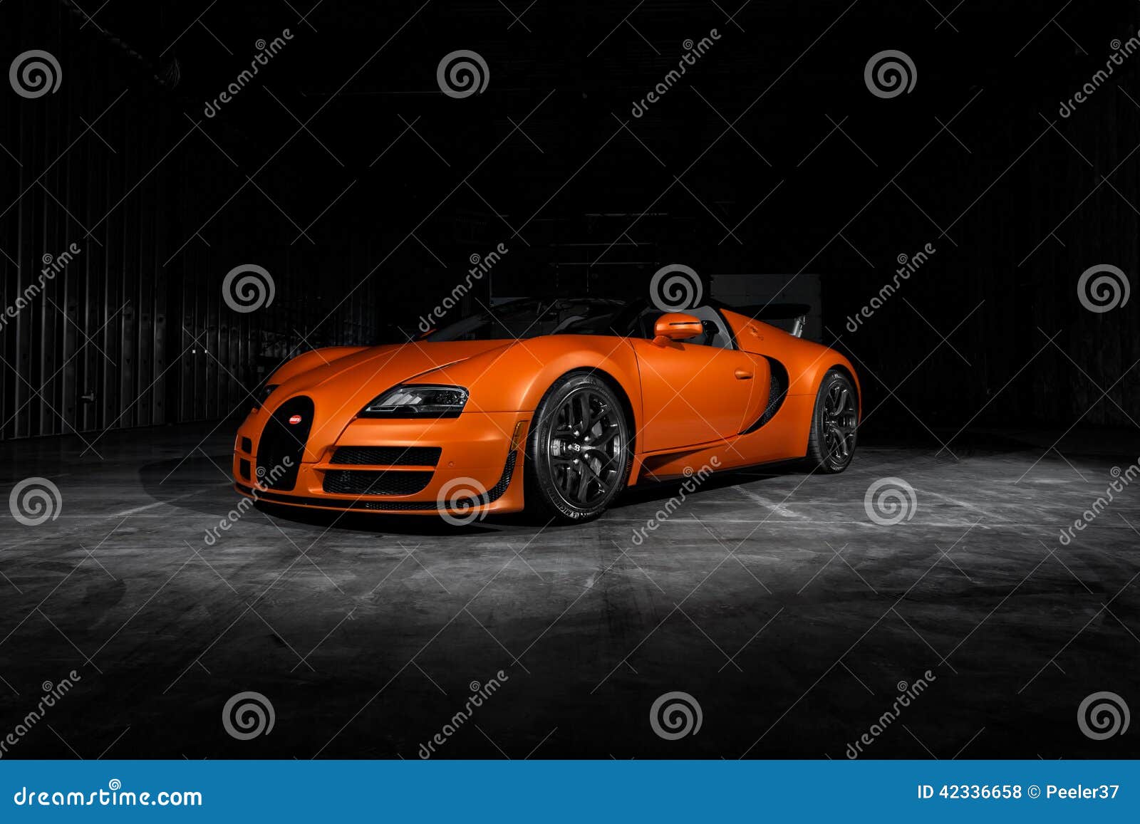 Orange Bugatti Veyron Wallpaper