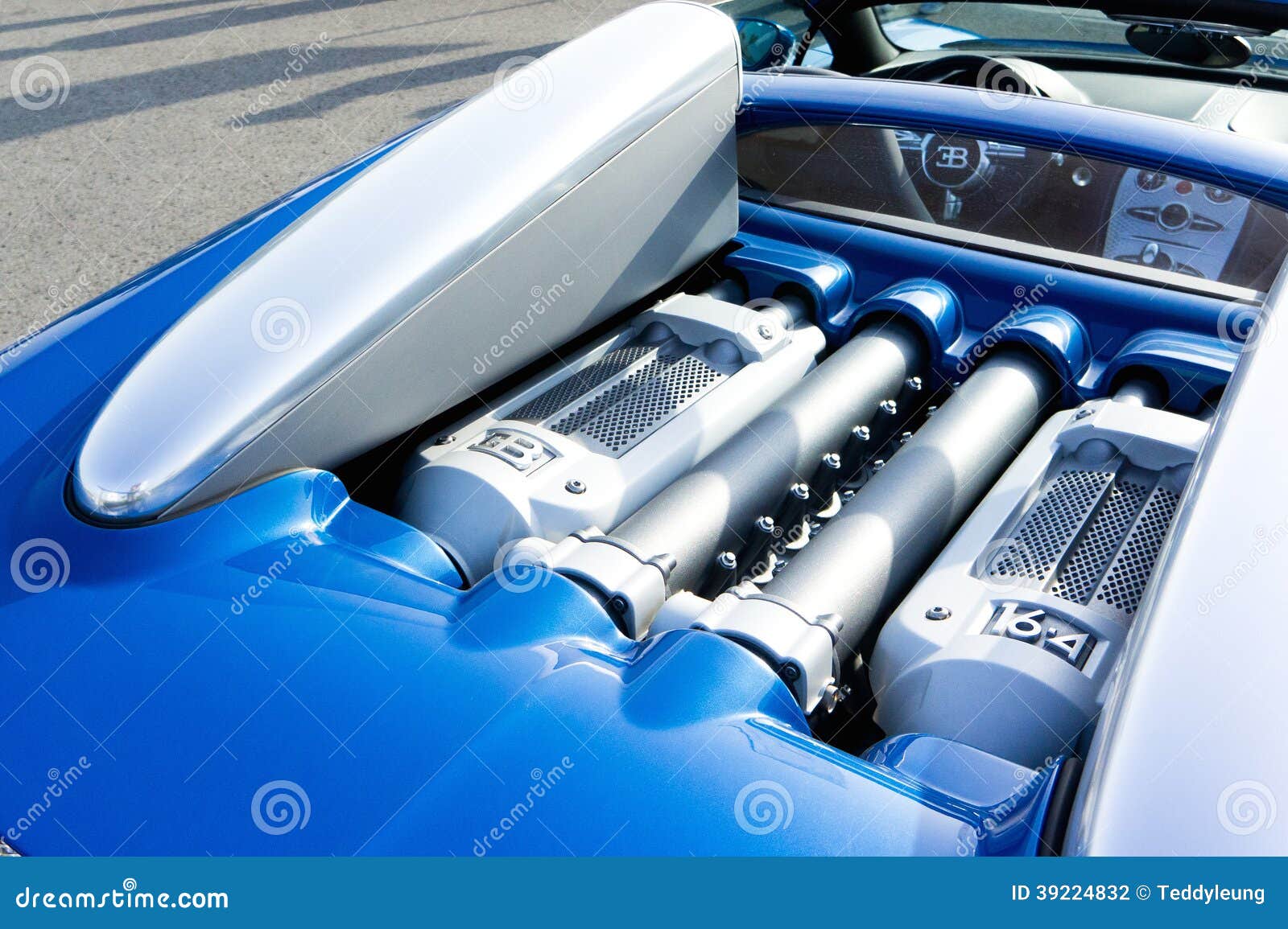 Bugatti Veyron W16 Engine